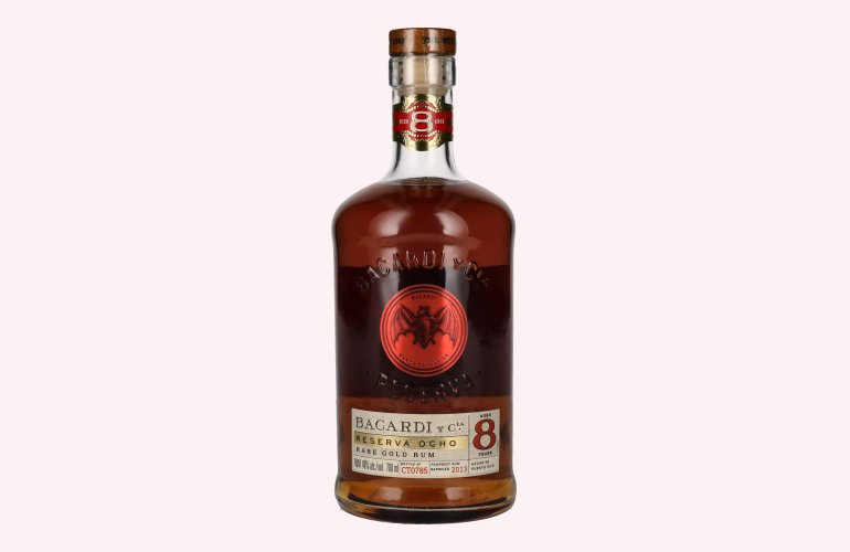 Bacardi 8 Años RESERVA OCHO Rare Gold Rum 40% Vol. 0,7l